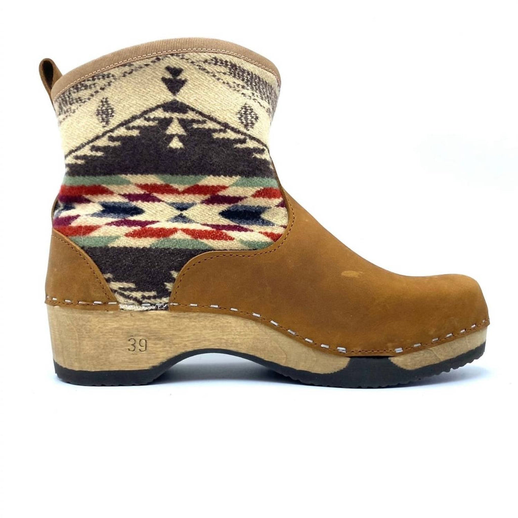 Danish Clogs - Women's Holly Clog Boots – Steals