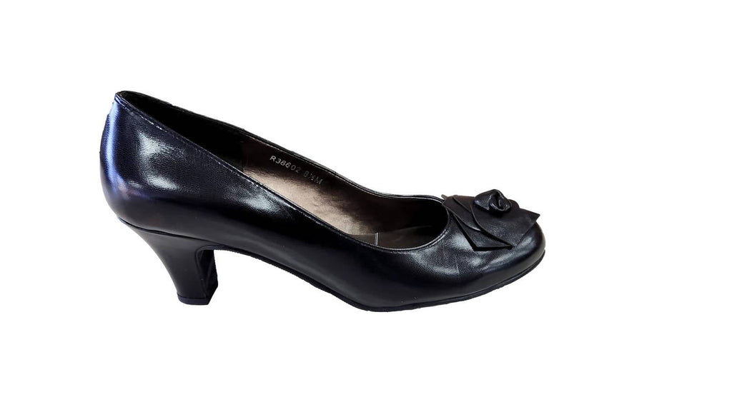 The Walking Cradle Co. - Women's Cherish Pumps – Steals