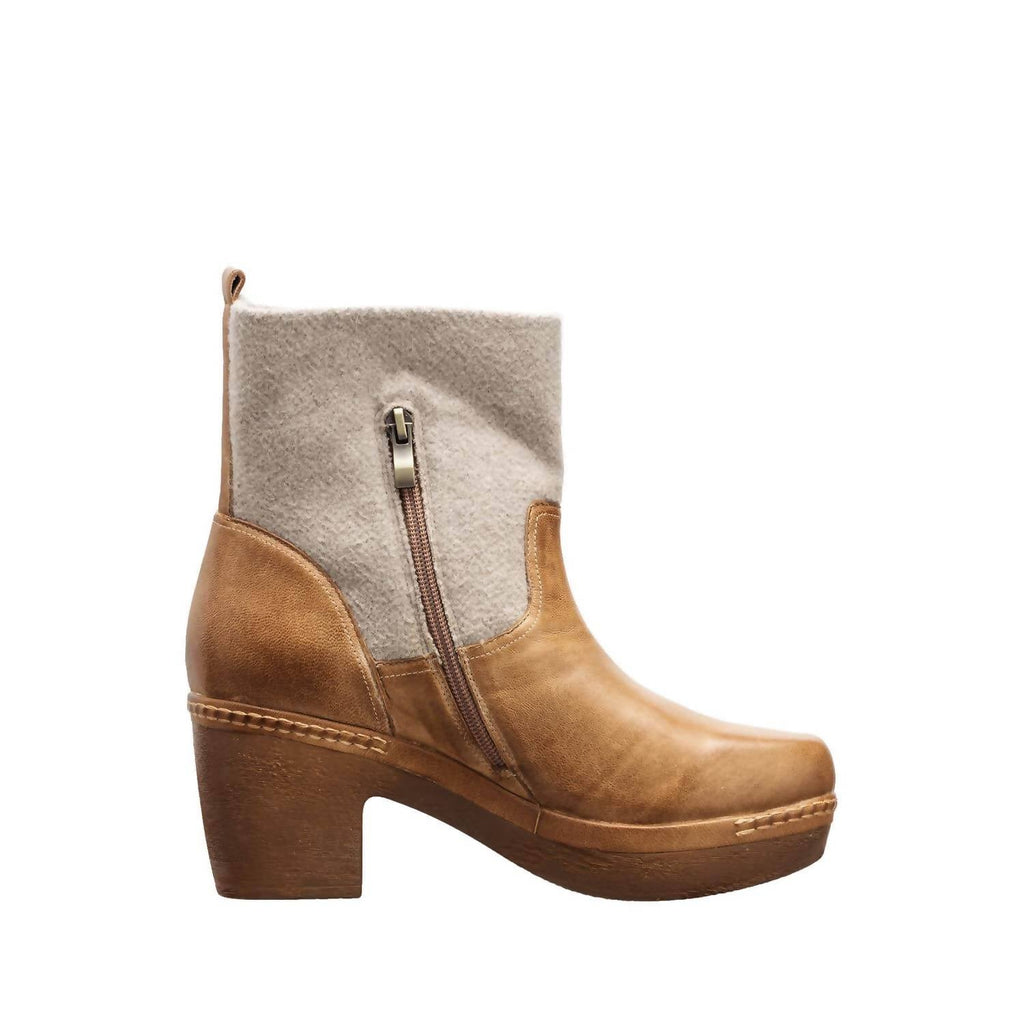 Antelope - Women's Sato Booties – Steals